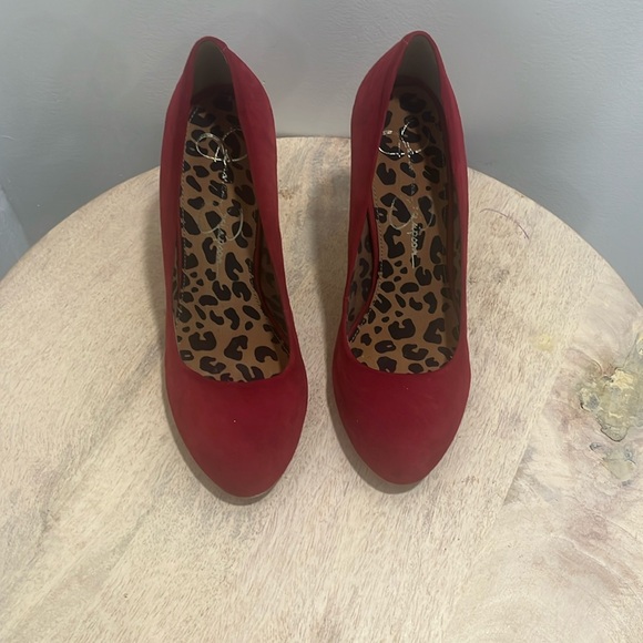 Jessica Simpson | Shoes | Jessica Simpson Red Pumps Size 9 | Poshmark